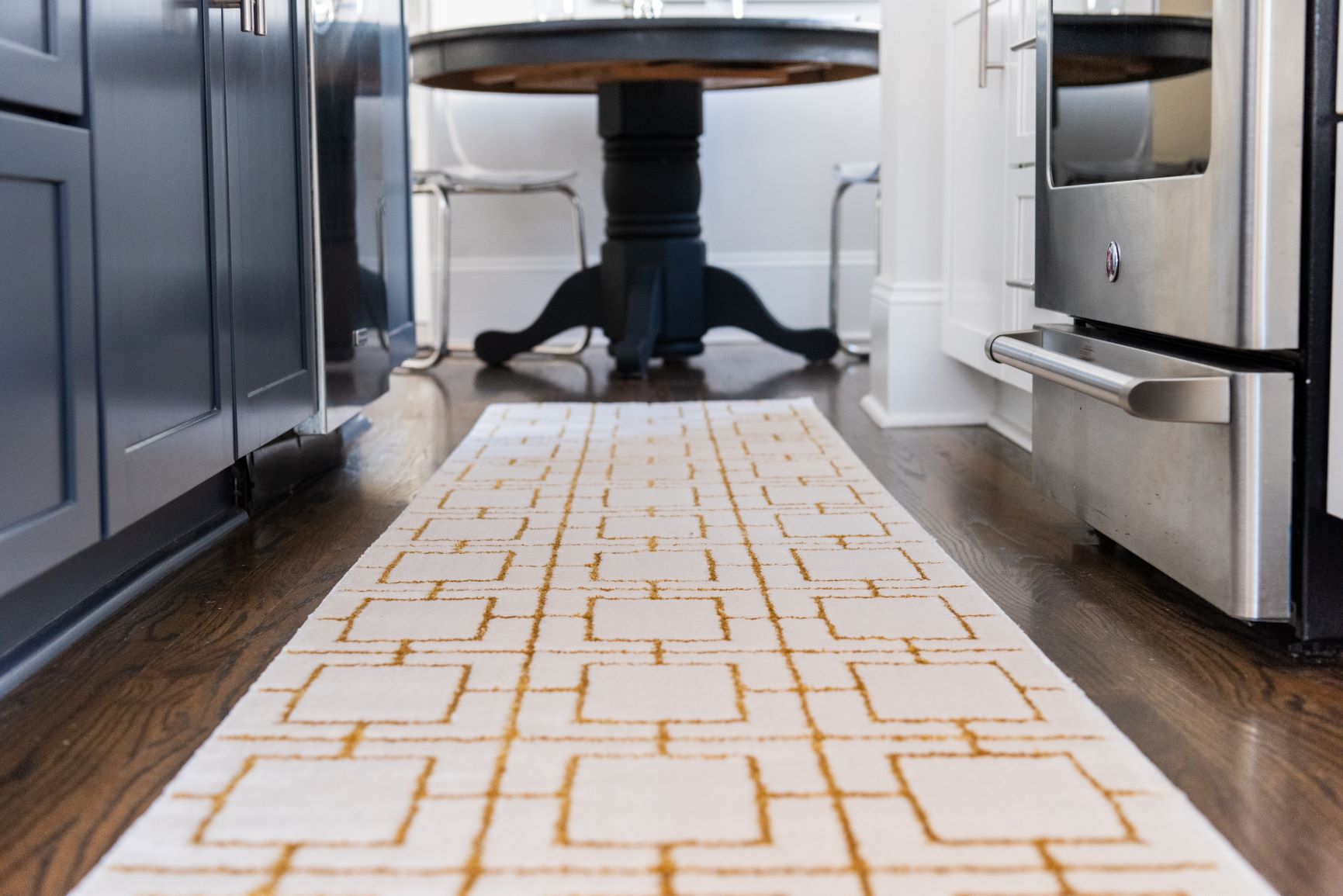 How to Choose the Best Material for Your Rug – Floorspace