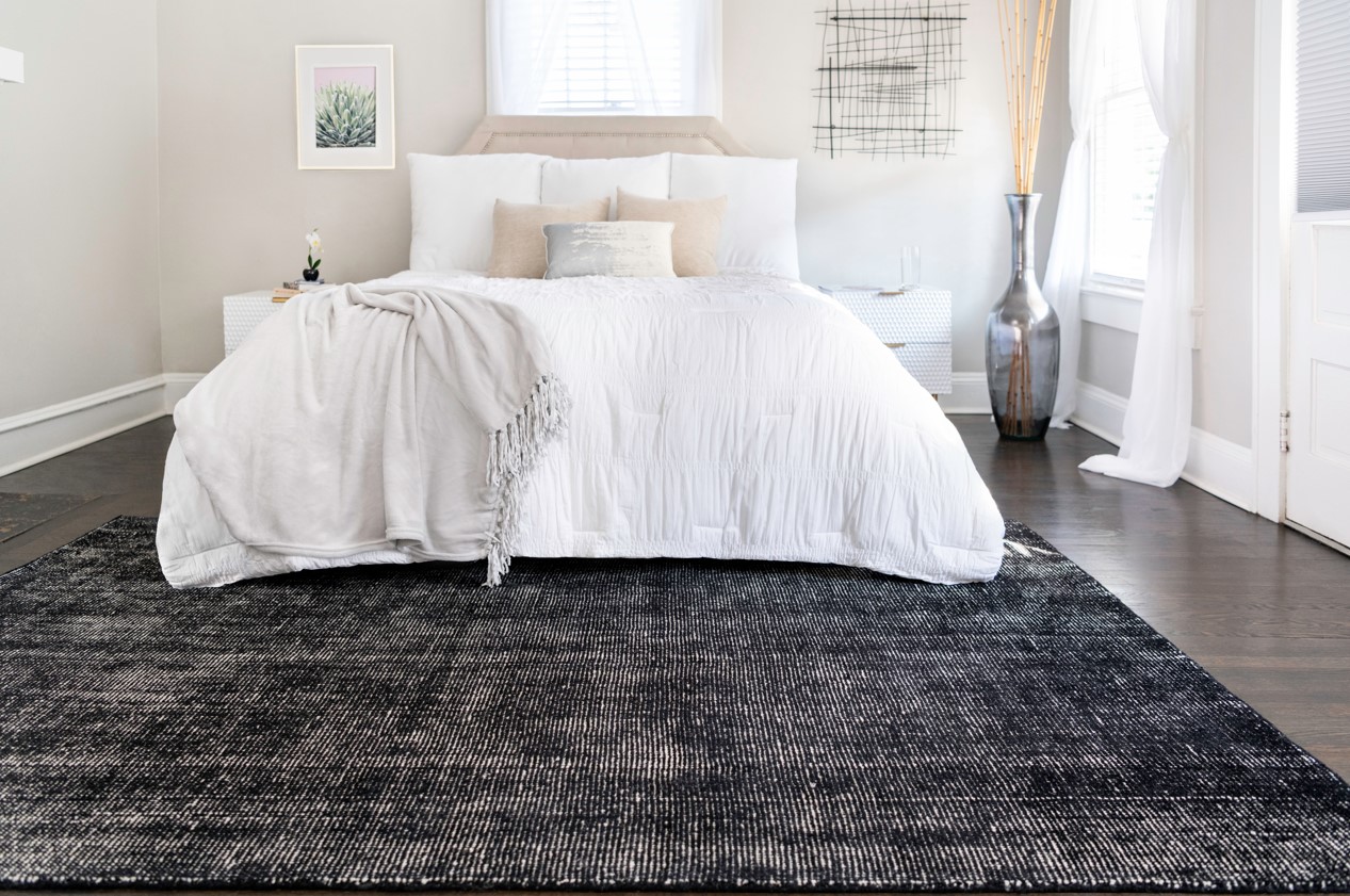 Jill Zarin’s English Manor Rug Collection Inspires a Modern Farmhouse ...